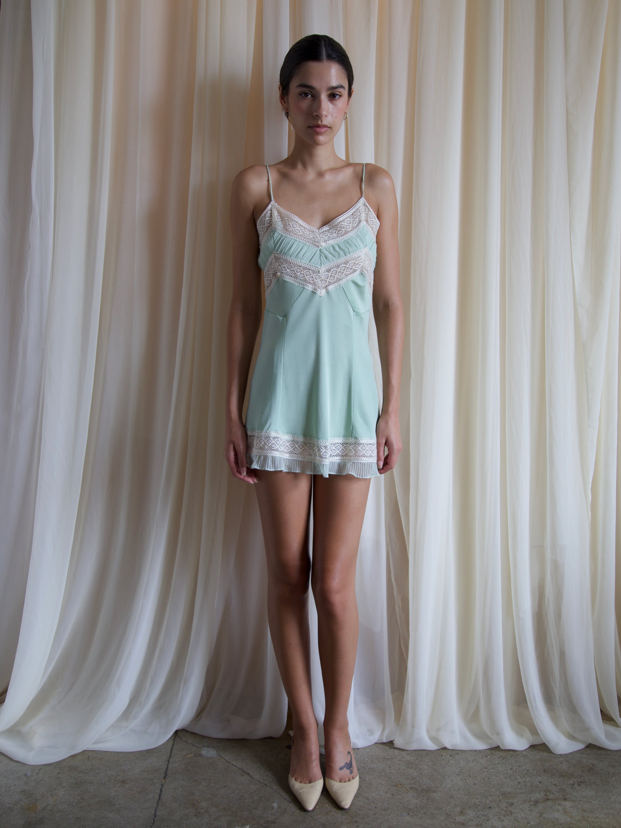 WATERNYMPH DRESS IN MIST GREEN – B U C I